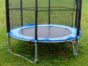 How to Set Up A Trampoline: Trampoline Assembly Instructions - Peak Striker